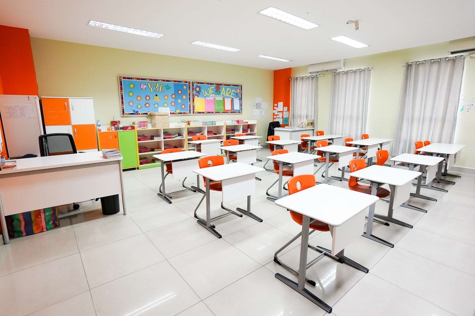 Modern Classes and Learning Spaces - Chindamanee School